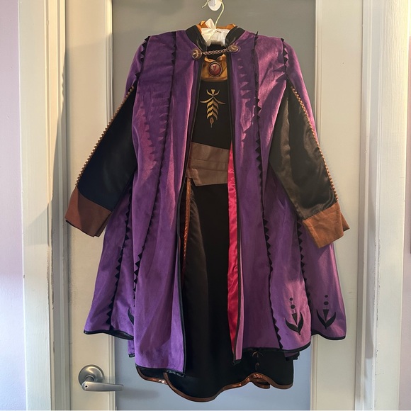 Disney | Costumes | Disneys Frozen 2 Anna Dress With Travel Cape Girls ...